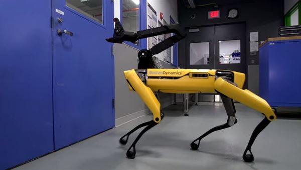 Boston Dynamics, robot köpek Spot'u şantiyelerde test ediyor | DonanımHaber
