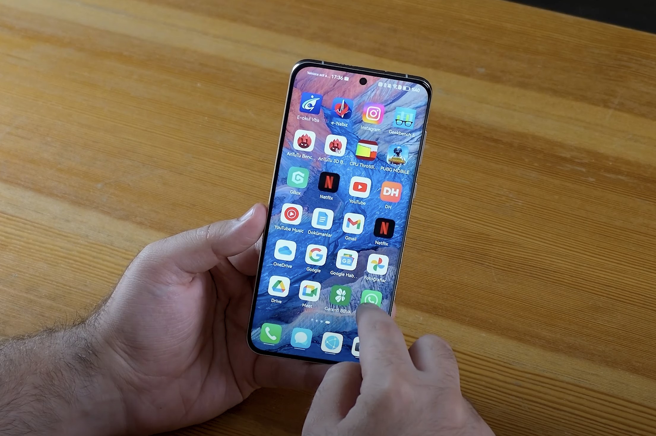 Huawei telefon ve tabletlere uygulama nasıl yüklenir? | DonanımHaber
